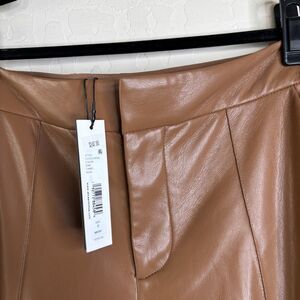 Alice + Olivia | Pants & Jumpsuits | Alice Olivia Vegan Leather Split ...